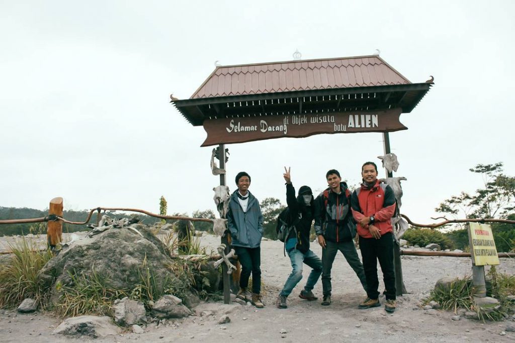 Ke Tempat Baru Bersejarah Di Batu Alien Cangkringan - Badan Otorita ...