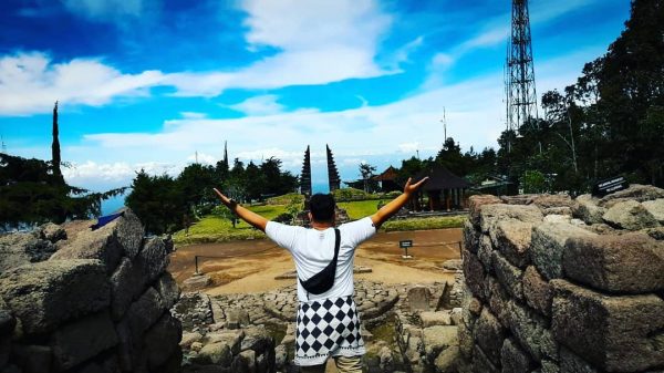 Candi Cheto Dengan Keunikan dan Keindahan Yang Apik Di Karanganyar ...