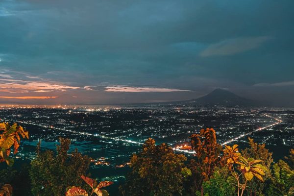 Pemandangan Kota Jogja Dari Heha Sky View - Badan Otorita Borobudur