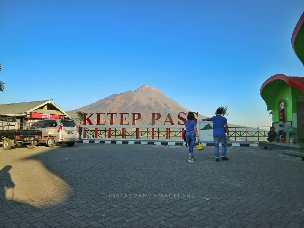 Keindahan Panorama Alam Ketep Pass - Badan Otorita Borobudur
