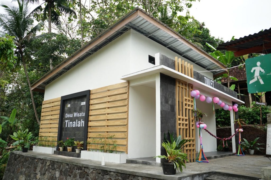 BOB Bangun Toilet di Destinasi Wisata Tinalah Kulon Progo - Badan Otorita Borobudur